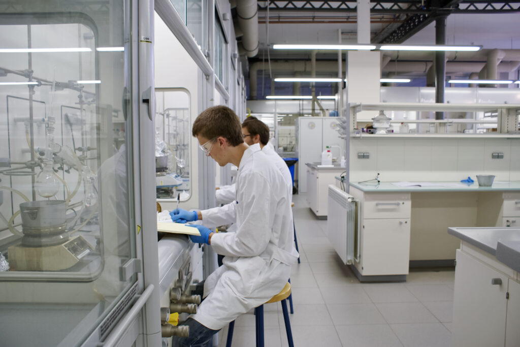 Master Quimica Farmaceutica | IQS Barcelona